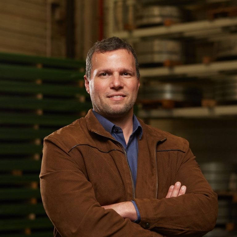 Kapcsolat - Ferrotrade